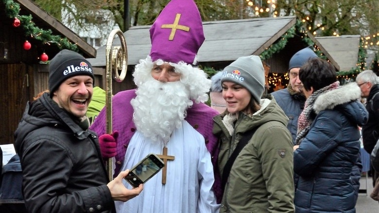 Adventliche Stimmung auf dem Ensdorfer Weihnachtsmarkt | CDU Ensdorf Adventliche Stimmung auf dem Ensdorfer Weihnachtsmarkt | CDU Ensdorf